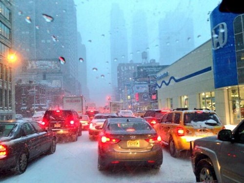 There's a Foot of Snow on the East Coast, and These Pics Prove Nobody ...