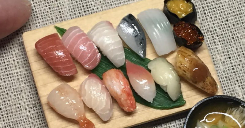 This Sushi Is Unbelievably Tiny but It Still Looks Good Enough to Eat ...