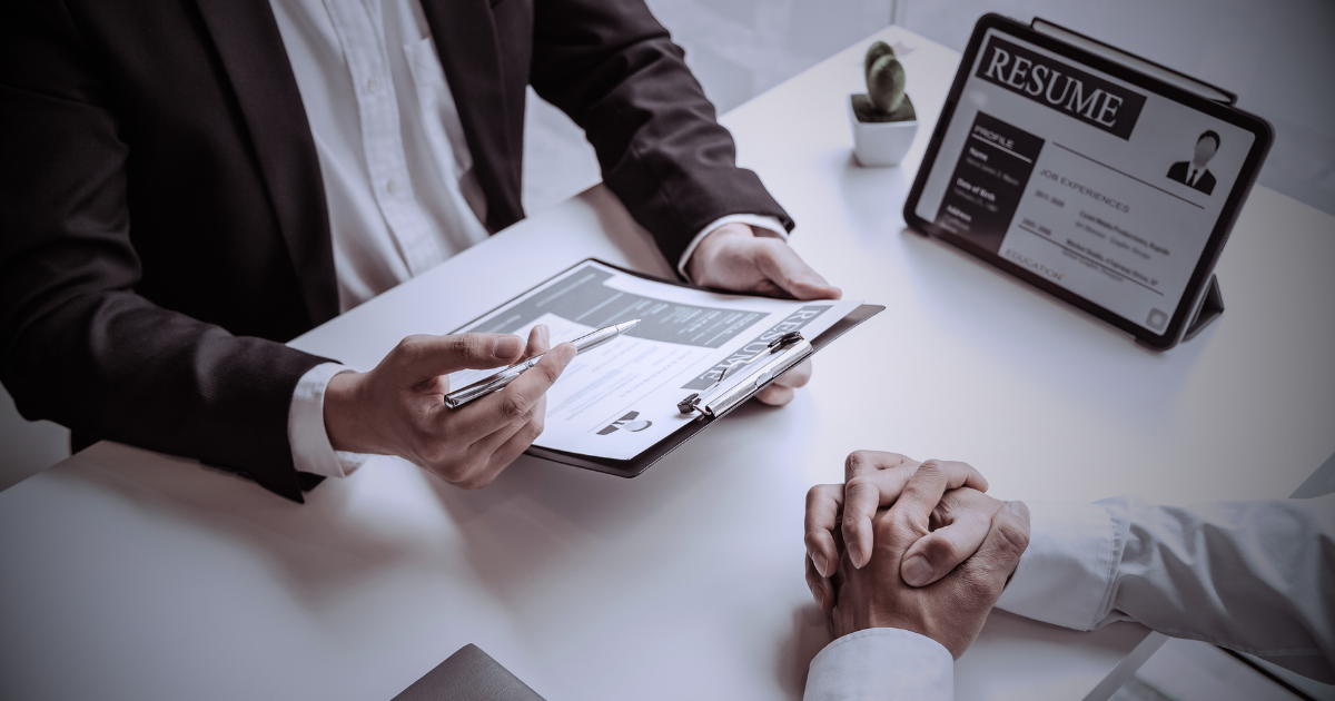 'Does she think this is my dream job?!': Interview goes horribly wrong ...