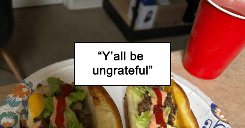 'Do not dare disrespect the hotdurger again': Ungrateful foodie ...