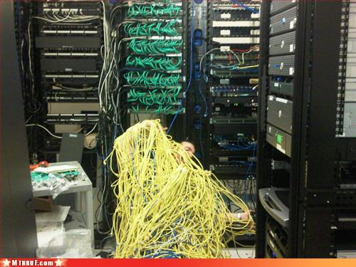 Monday Thru Friday - server room - job fails - Cheezburger