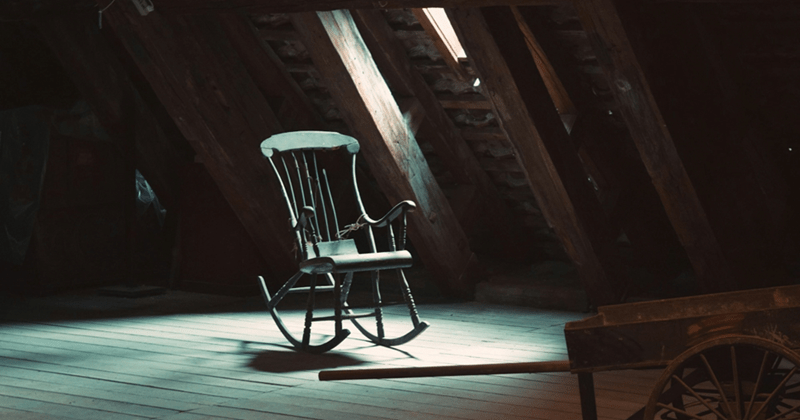 Enthusiastic DIYers receive family heirloom rocking chair ...