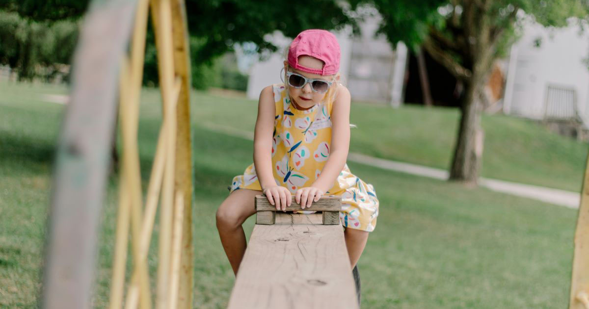 Mom allows 5-year-old daughter to dress herself for kindergarten ...