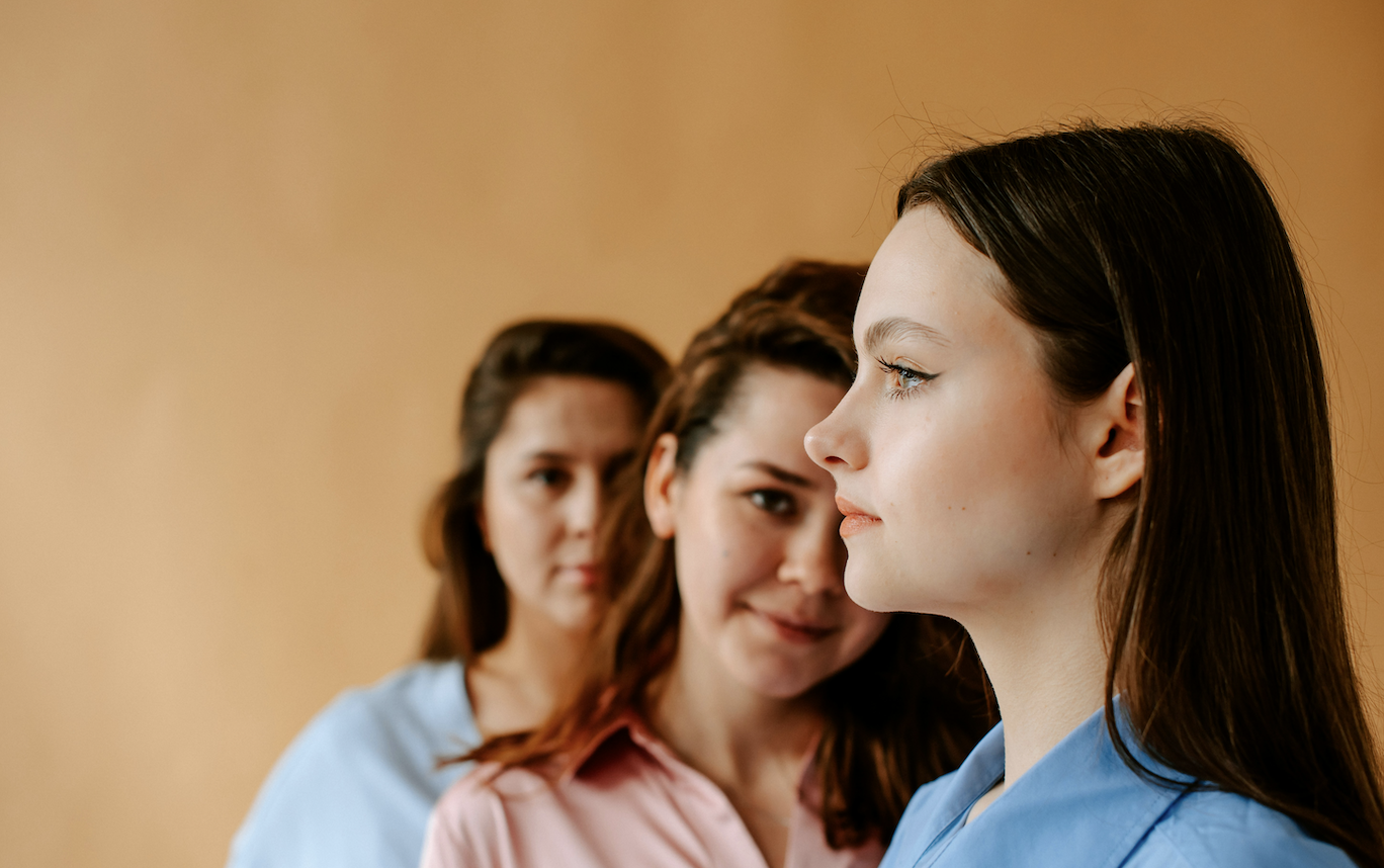 FAIL Blog - female friends - Epic FAILs funny videos - Funny Fails ...