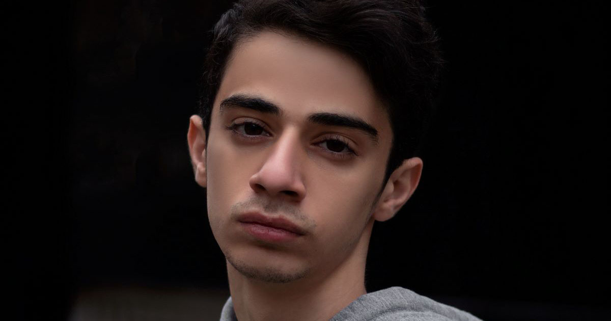 15-year-old refuses to answer normal questions his 21-year-old brother ...