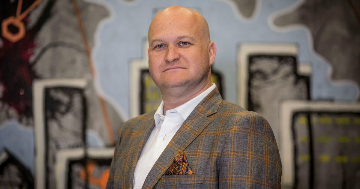 Boss gets angry at employee making $45K working 40 hours a week for ...