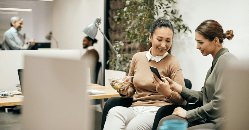 Woman demands colleague pay $80 for two expiring takeout meals, gets ...