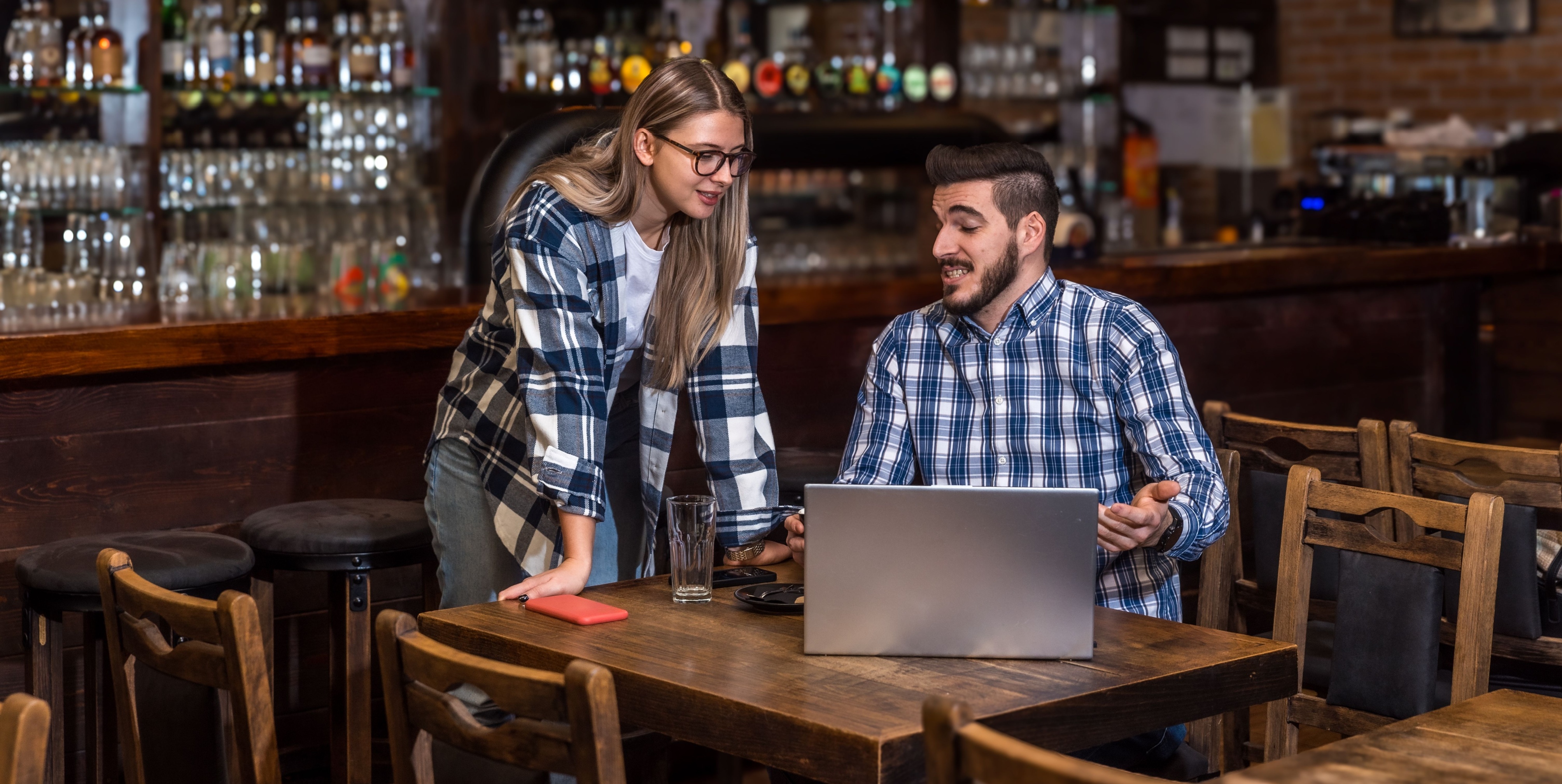 ‘The look on her face...it was priceless and it felt so good’: Ex "supervisor" tries to act ...