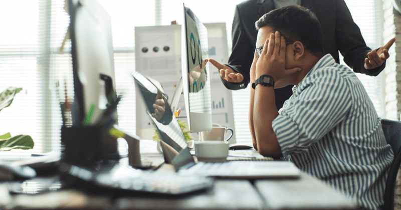 Employee resigns when manager denies vacation time, he makes them work ...