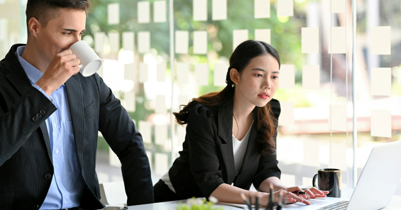 New employee asks to shadow coworker to learn the job, gets offended ...