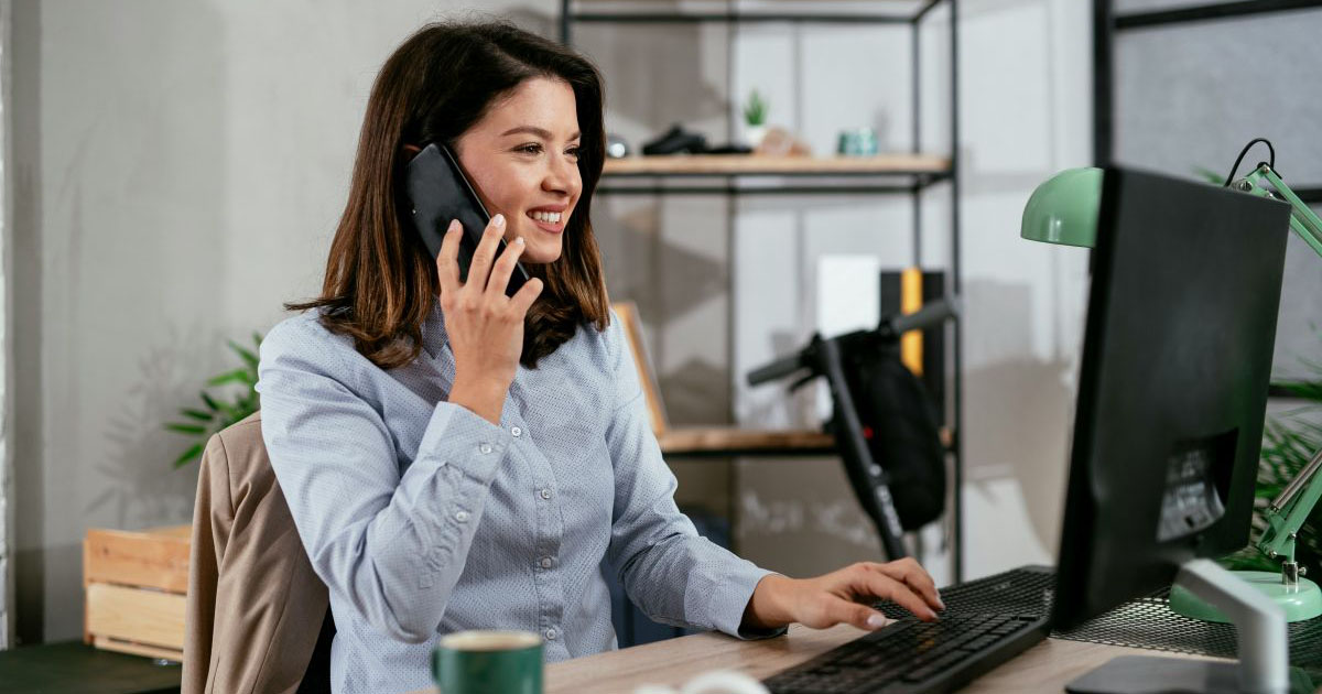 Administrative job paying $17 an hour requires applicants to have a ...