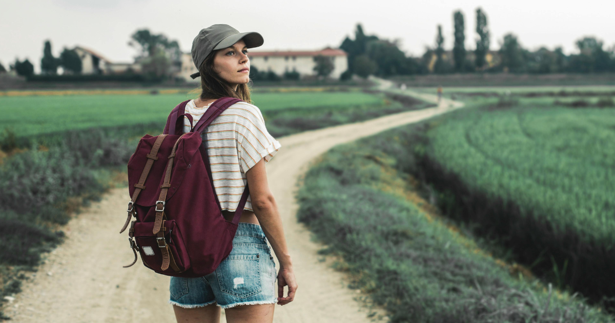 27-year-old vilified when she cancels a romantic vacation with her ...