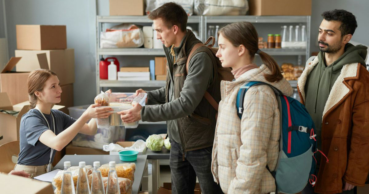 Friend accuses couple of stealing from the homeless because they went ...