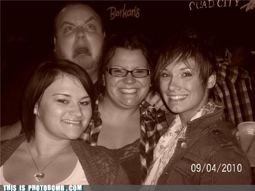 OMFG - Photobombs - photobomb that guy