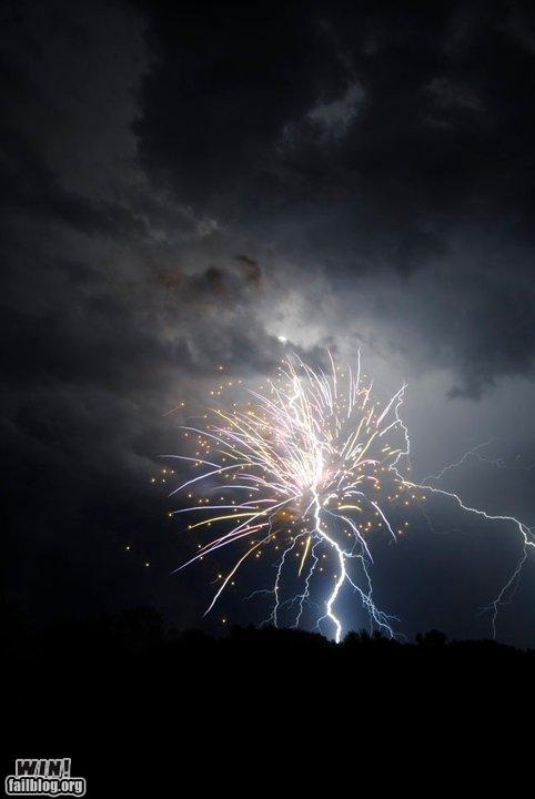 Mother Nature FTW: Lightning Hitting Fireworks - WIN! - epic win photos