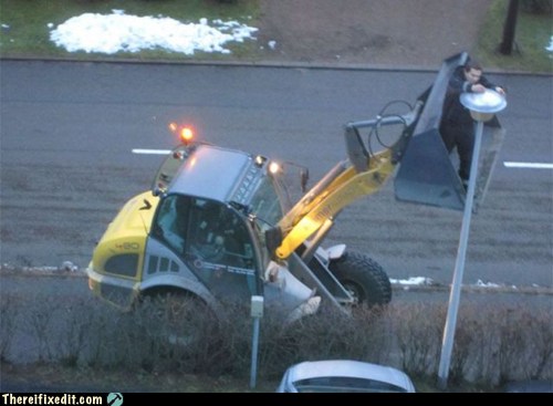 FAIL Blog - backhoe - Epic FAILs funny videos - Funny Fails - Cheezburger