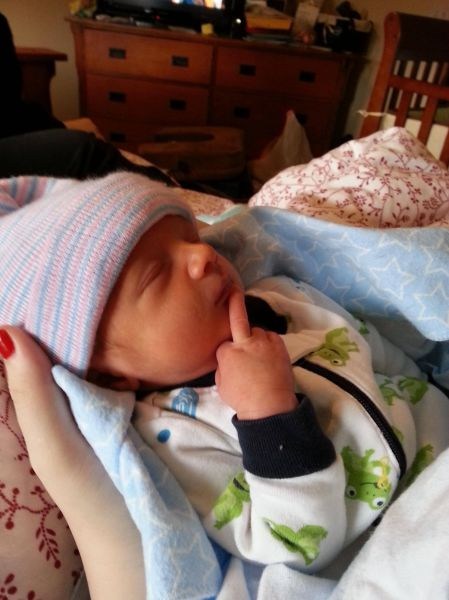 He's Just a Little Camera Shy - Parenting Fails - crazy parenting fails ...