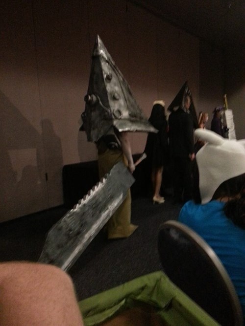 That's a Mighty Big Pyramid, Sir - Geek Universe - Geek | Fanart ...