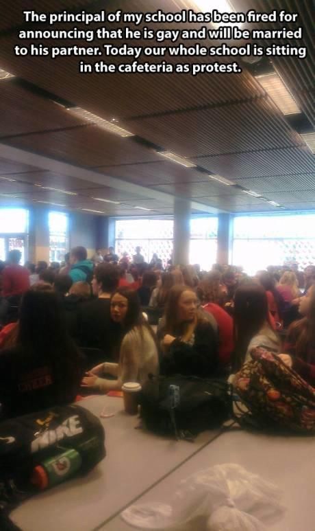 A Heartwarming Act of Students - School of Fail - homework class test