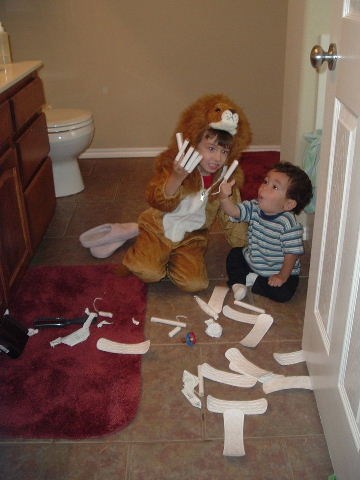 Well, This is Awkward - Parenting Fails - crazy parenting fails - funny ...