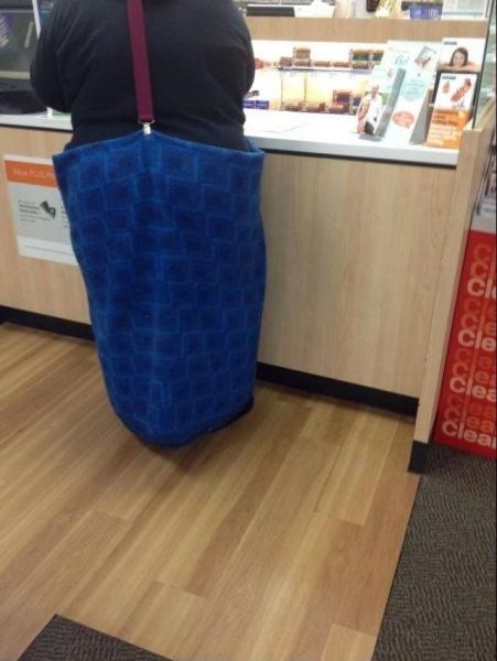 Be Warm and Cozy Wherever You Go - Poorly Dressed - fashion fail