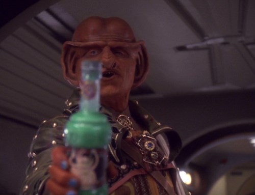 Keep Your Teeth Green With a Glass of Slug o Cola - Geek Universe ...