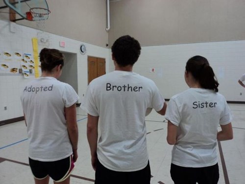 Poorly Dressed - poorly dressed - fashion fail - Cheezburger