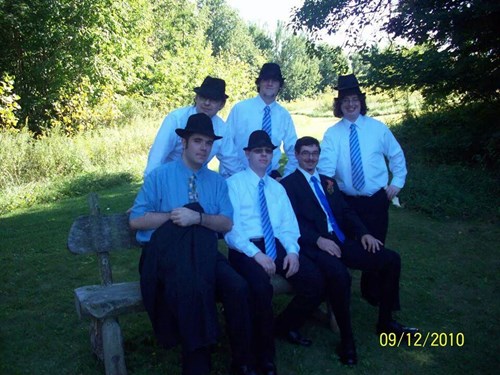 An Average of One Hat Per Person - Poorly Dressed - fashion fail