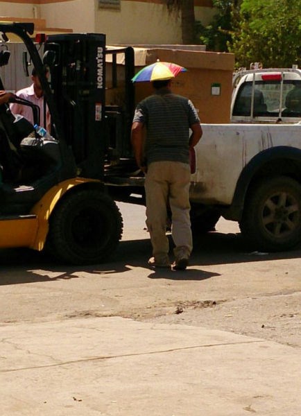 Whatever Works - Poorly Dressed - fashion fail