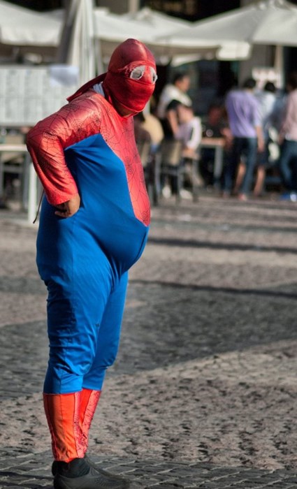 Tries to Do Whatever a Spider Can - Poorly Dressed - fashion fail