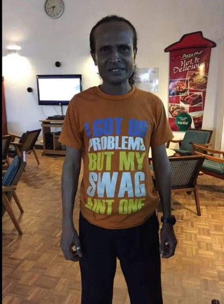 Some Would Beg to Differ - Poorly Dressed - fashion fail